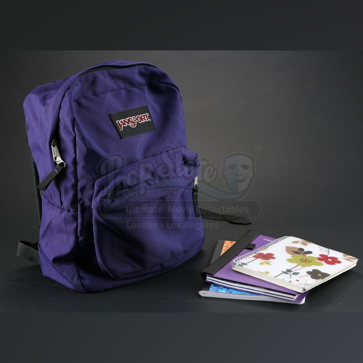 Annie Edisons (as portrayed by Alison Brie) Backpack and Notebooks ...