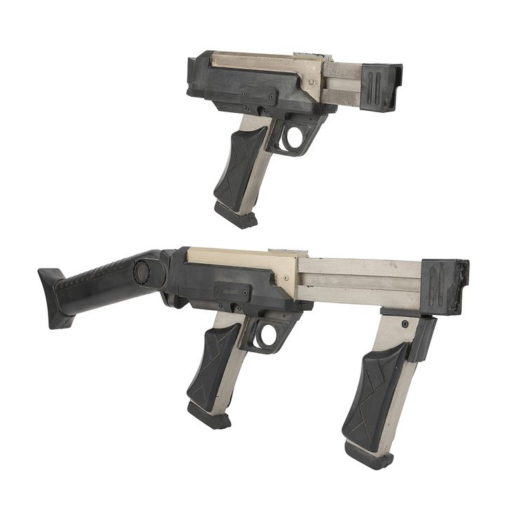 Lot 1370 - Handgun and Rifle | LOST IN SPACE (1998)