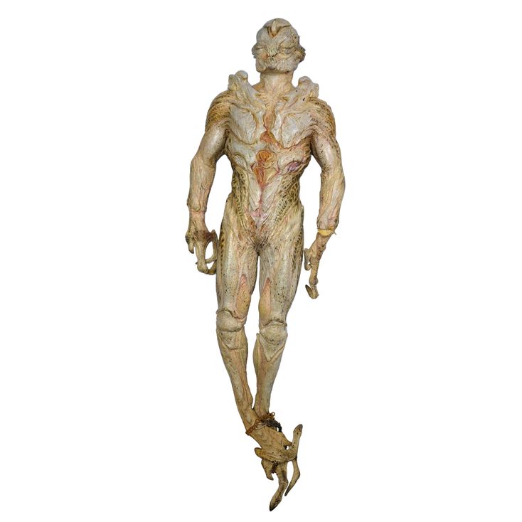 River Ghost Life-Size Body | PREDATORS (2010)