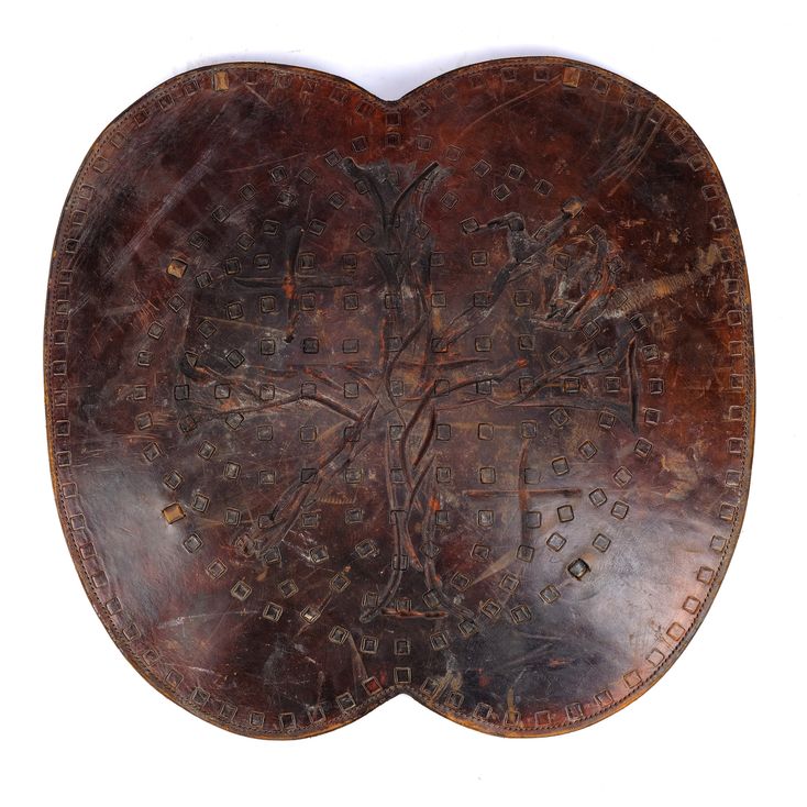 Leather Shield | LAST WITCH HUNTER, THE (2015)