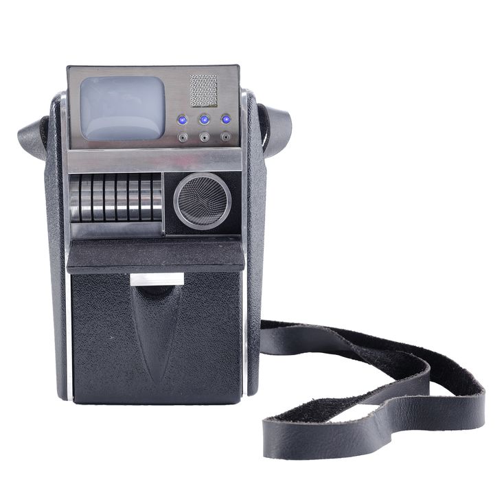 Lot 1171 - Light-Up 23rd Century Tricorder | STAR TREK: DEEP SPACE NINE ...