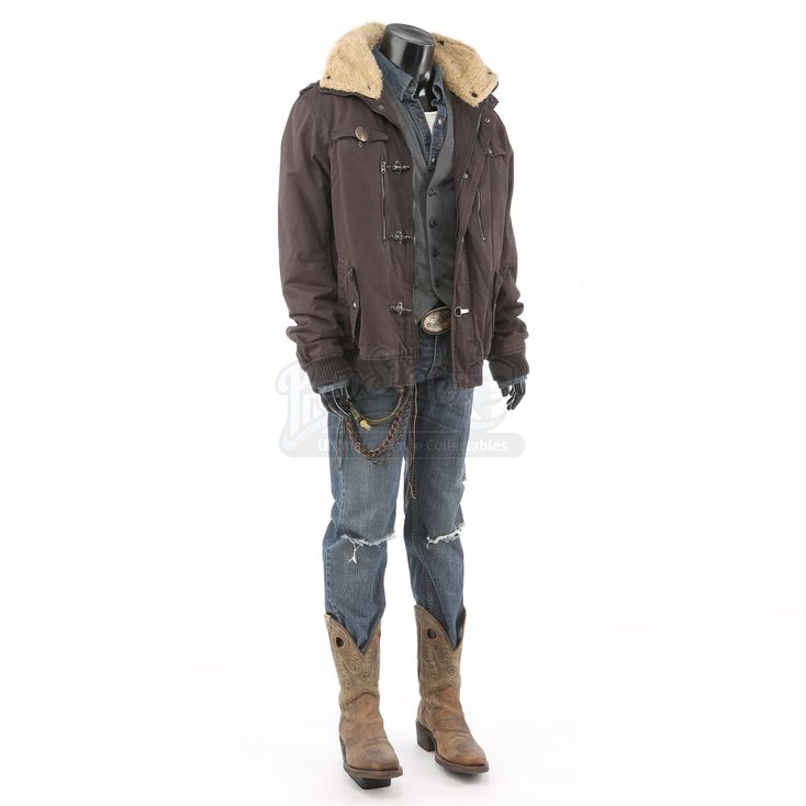 Lot 888 - Peters Costume | TWILIGHT SAGA, THE: BREAKING DAWN - PART 2 ...